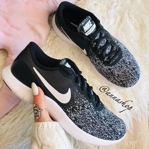 Nike | Shoes | Nwt Nike Flex Contact Oreo | Poshmark